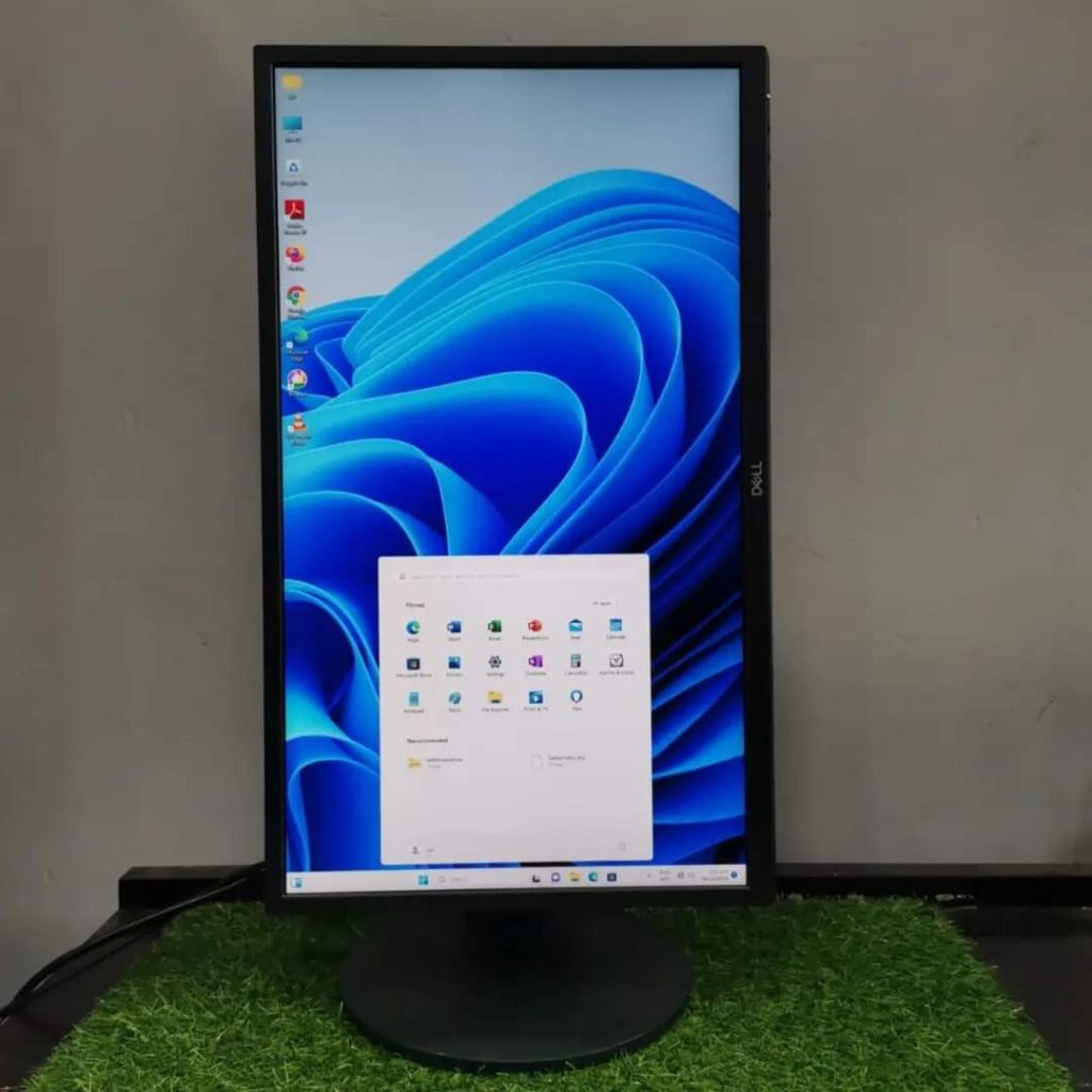 DELL FLAT PANEL MONITOR – Melvic Technologies | The Best Tech Company ...